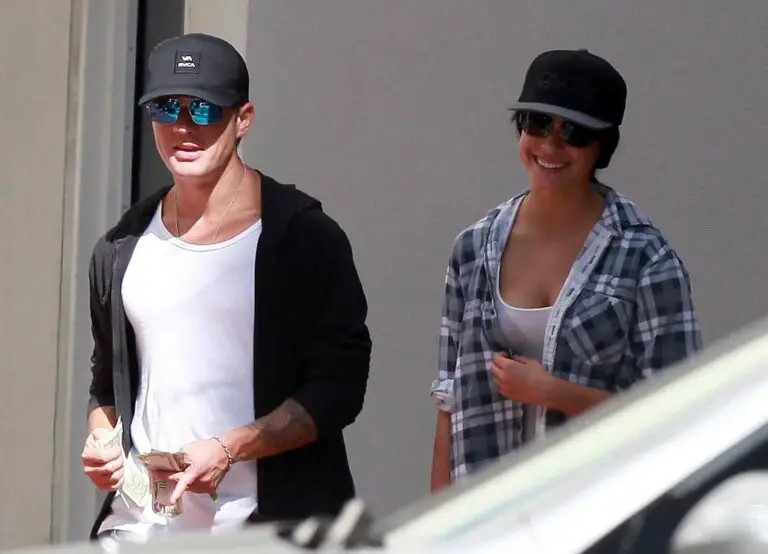 Kai Knapp Biography: Alexis Knapp and Ryan Phillippe daughter - Sidomex ...